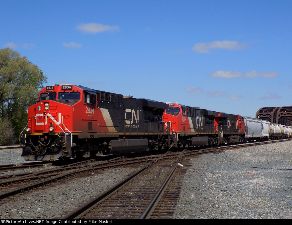 CN 2834